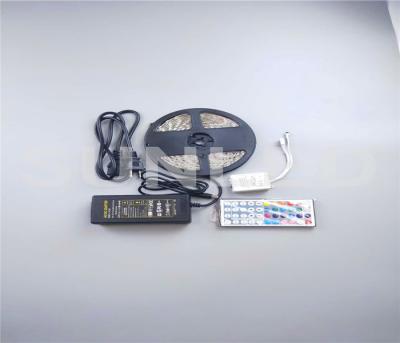 China 60 Led / M IP65 Flexible Led Strip Light Blister Package 12V RGB SMD5050 For Decoration for sale