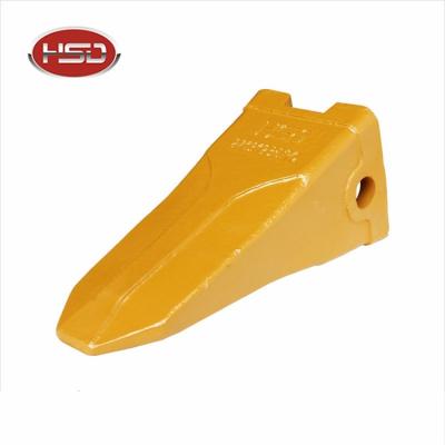 China DH500-27131236 Alloy Steel Cast Forge Bucket Teeth Point for sale