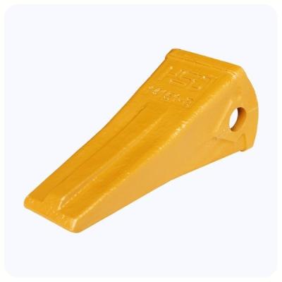 China strong and good quality figment backhoe excavator PC 300 flat head bucket teeth 207-70- 14151B for sale