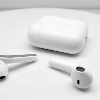 China 500mAh In Ear Wireless Earphones With Mic for sale
