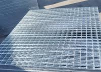 China Hot Dip Galvanized Steel Grating 30x3mm Bearing Bar YB/T4001.2007 Standard Floor Mesh for sale