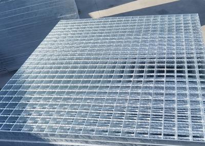 China Hot Dip Galvanized Steel Grating 30x3mm Bearing Bar YB/T4001.2007 Standard Floor Mesh for sale