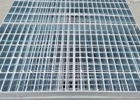 China Galvanized Steel Walkway Grating YB/T4001.1-2007 19-4 Spacing Serrated Bearing Bar for sale