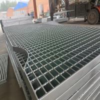 China Q235 Industrial Steel Grating Platform Serrated Metal Walkway Trench Grating Custom Size for sale