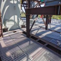 China Q235 Weight Industrial Platforms Galvanized Steel Grating Building Materials for sale