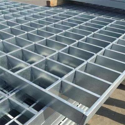 China Heavy Duty Press Locked Steel Grating Q235 33mm x 33mm for Walkway Platform for sale
