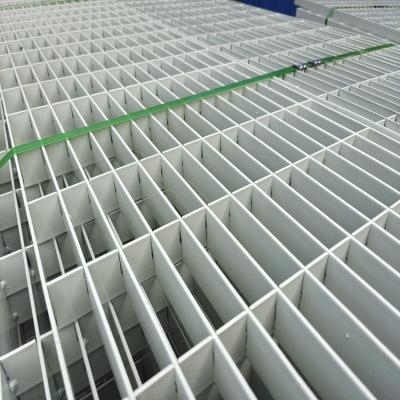 China Galvanized Plain Steel Floor Grating 30x5mm for Trailer Floor Heavy Duty for sale