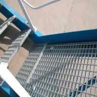 China Anti Slip Bolted Fixing Galvanized Metal Stair Treads Steel Grating Steps T2 T4 for sale