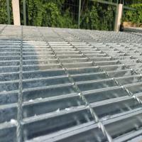 China Customizable Construction Sites serrated steel bar grating Resistant Corrosion for sale