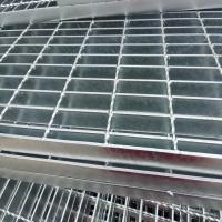 China Galvanized Steel Grating Heavy Duty Driveway Grid Bearing Bar 25x5mm 30mm Spacing for sale