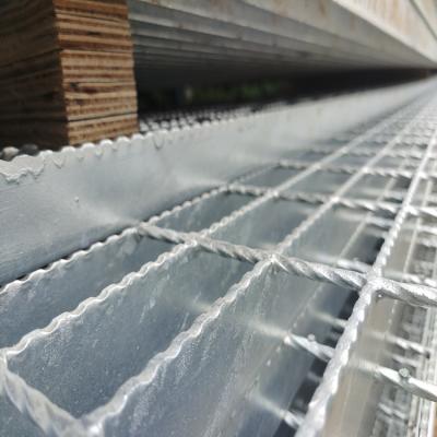 China Walkway Drainage Industrial Steel Grating Hot Dipped Galvanized for sale