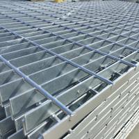 China Q325 Hot Dip Galvanized Steel Bar Grating Drainage Cover 30mm Pitch for sale