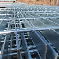 China Hot Dip Galvanized Steel Heavy Duty Bar Grating Walkway Platform for sale