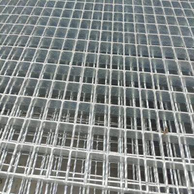 China Customized Serrated Steel Grating Q235 Hot Dipped Galvanized for Industrial Walkways for sale