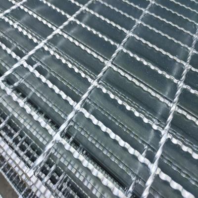 China Hot Dipped Galvanized Steel Grating Stair Treads 25x5mm Bearing Bar Building Material for sale