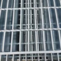 China Hot Dip Galvanized Heavy Duty Steel Grating 30mm Bearing Bar Pitch Pedestrian Channel for sale