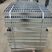 China Hot Dip Galvanized Heavy Duty Steel Grating 30mm Bearing Bar Pitch Pedestrian Channel for sale