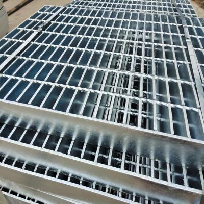 China Hot Dip Galvanized Steel Grating Drainage Cover Heavy Duty 757/30/100 for Industrial Flooring for sale