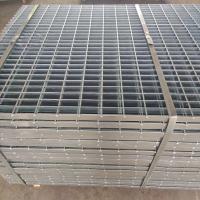 China Premium Quality Welded Galvanized Serrated Grating Durable Anti Slip Surface for sale