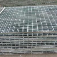 China Hot Dip Galvanized Serrated Steel Grating 30mm Pitch Construction Foot Pedal for sale