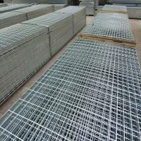 China Hot Dip Galvanized Serrated Steel Grating 30mm Pitch Construction Foot Pedal for sale