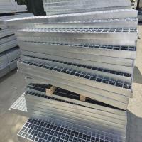 China Modular Customizable Serrated Carbon Steel Bar Grating Easy Installation for sale