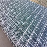 China Heavy Duty Galvanized Steel Grating Serrated Anti Corrosion 30mm 40mm Pitch for Catwalk Construction for sale