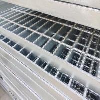 China Heavy Duty Welded Steel Grating Trench Drain Cover 25x5mm Bearing Bar Hot Dip Galvanized for sale
