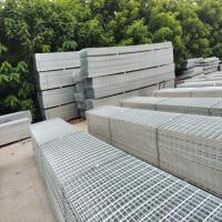 China Walkway Platform 32*5mm Steel Hot Dip Galvanized Grating For Trailer Floor for sale