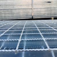 China HDG Serrated Steel Grating G325/30/100SG 32x5mm Bearing Bar Hot Dip Galvanized Industrial Platform for sale