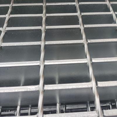 China Carbon Steel Grid Foot Plate Heavy Duty Metal Grate 25x5mm for Offshore Platform for sale