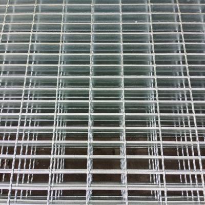 China Heavy Duty Galvanized Steel Grating 30mm Pitch Floor Drain Panel for Restaurant Hotel for sale