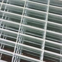 China Heavy Duty Galvanized Steel Grating 30mm Pitch Floor Drain Panel for Restaurant Hotel for sale