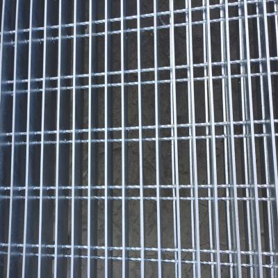 China Hot Dipped Galvanized Steel Grating Anti Slip Serrated Stair Step 30mm Pitch for sale