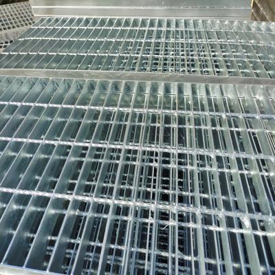 China Anti Corrosion Galvanized Steel Floor Grates 353/30/100 Heavy Duty Plain Bar for sale