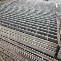 China Hot Dip Galvanized Steel Bridge Grating Serrated Bar High Strength for sale