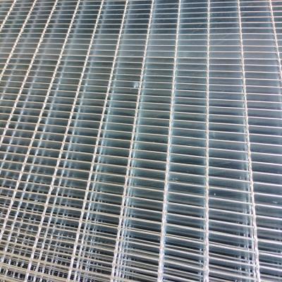 China Galvanized Steel Grating Leak Proof Foot Pedal 25x5mm Bearing Bar for Offshore Work for sale