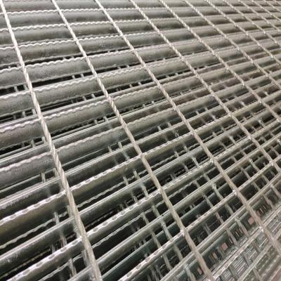 China Workers Walkway Industrial Steel Grating Rust Proof for sale