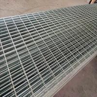 China Workers Walkway Industrial Steel Grating Rust Proof for sale