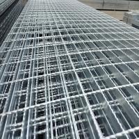 China Hot Dipped Galvanized Serrated Steel Grating Q235 Heavy Duty Flooring 30mm Pitch for sale