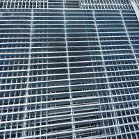 China Galvanized Anti Tread Industrial Steel Grating Empty Grid Plate For Petroleum Platform for sale