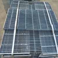 China Galvanized Anti Tread Industrial Steel Grating Empty Grid Plate For Petroleum Platform for sale