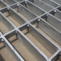 China Industrial Steel Grating YB/T4001.1-2007 Flat Bar 30mm Spacing Non-Slip Floor Decking for sale