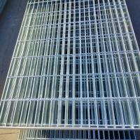 China Hot Dip Galvanized Serrated Steel Bar Grating 1000x1000mm Anti Acid Industrial Flooring for sale