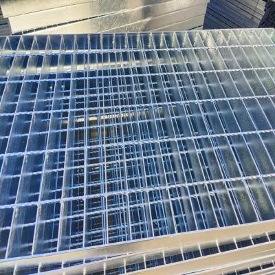 China Toothed Serrated Steel Grating Anti Sliding Platform Frame Bridge Foot Pedal 3mm 5mm for sale