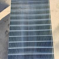 China Welded Heavy Steel Grating Hot Dip Galvanized Cross Bar 6x6mm Bearing Bar 25x3mm for sale