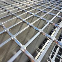 China 25x4.5 Stainless Steel Grating 1200x1300mm Industrial Steel Grating Hot Dip Galvanized for sale
