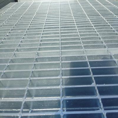China Hot Dipped Galvanized Steel Grating Skid Resistance 25x5mm Bearing Bar for Oil Platform Driveway for sale