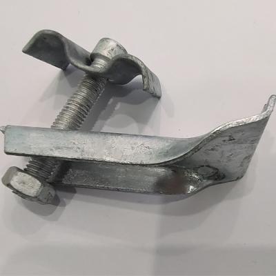 China Hot Dip Galvanized Metal Fence Clips 10cm Rust Resistant Steel Post Clips for sale