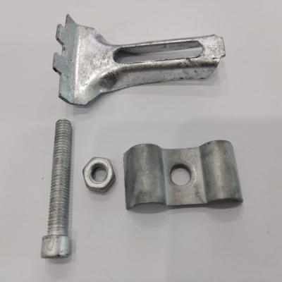 China Hot Dip Galvanized Metal Fence Clips 10cm Corrosion Resistant Silver Fasteners for sale